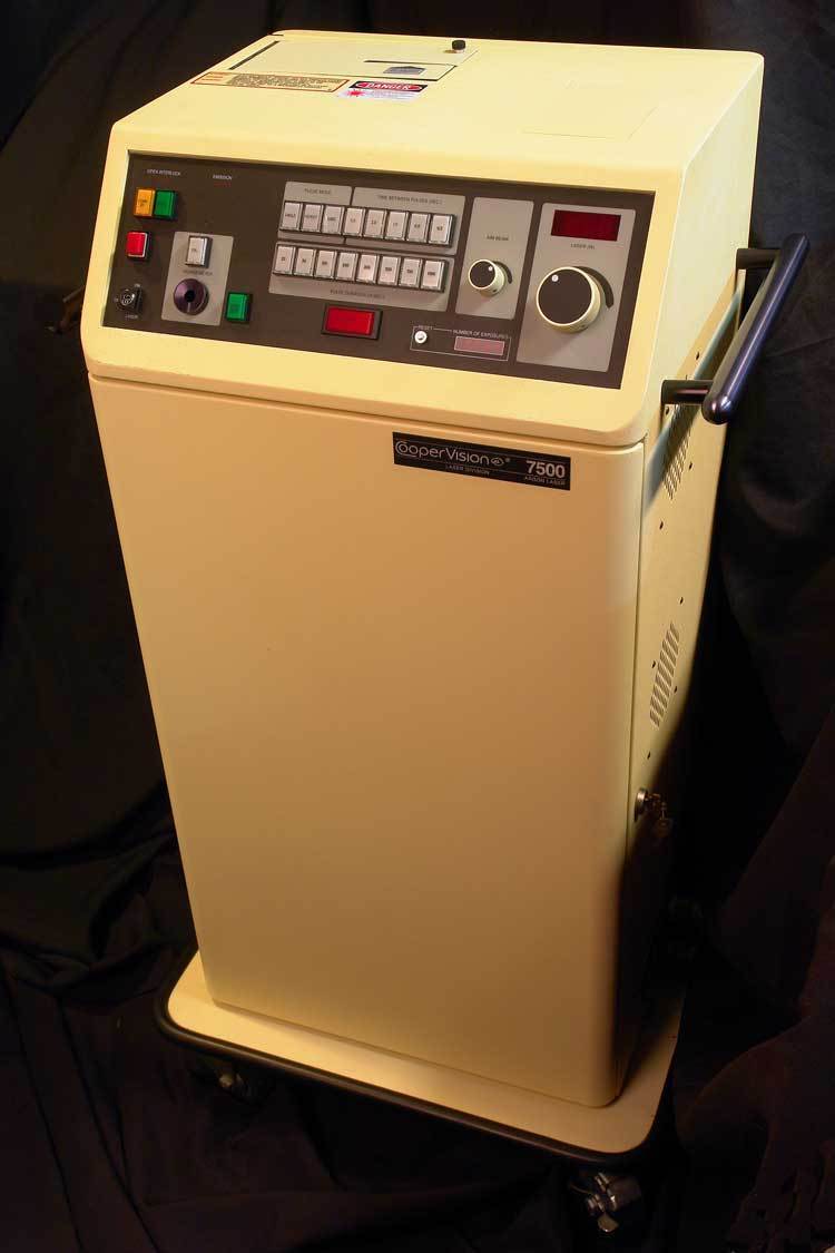 COOPERVISION 7500 SINGLE PHASE 220VAC 6000 Mw 6 WATT ARGON BLUE LASER ...